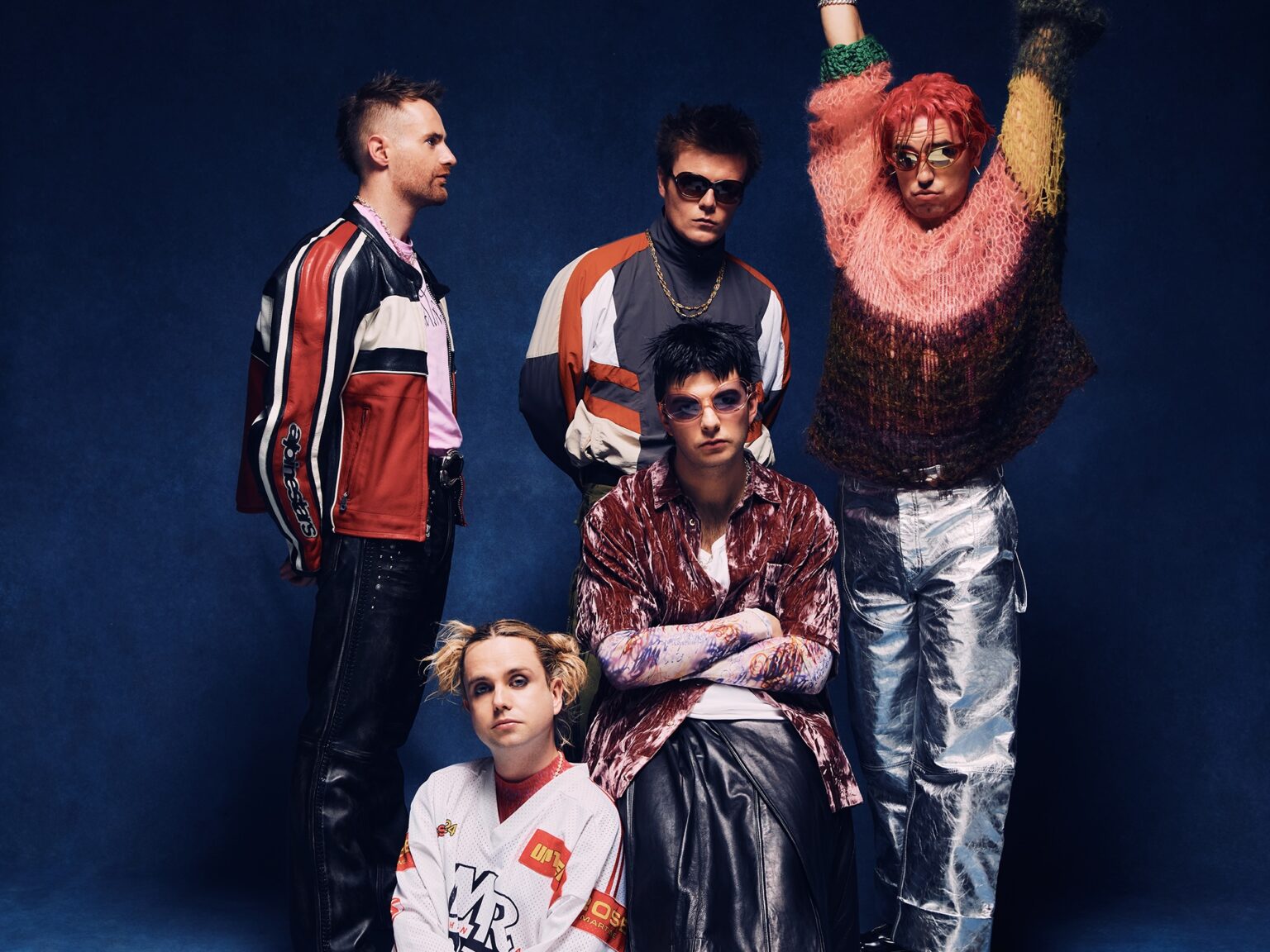 FONTAINES D.C. · Handsome Tours